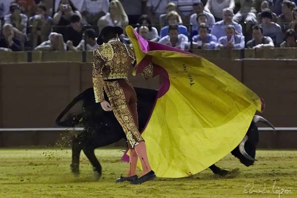 Tom s Angulo El Toreo En La Medianoche Sevilla Taurina Tom s Angulo El Toreo En La Medianoche Sevilla Taurina